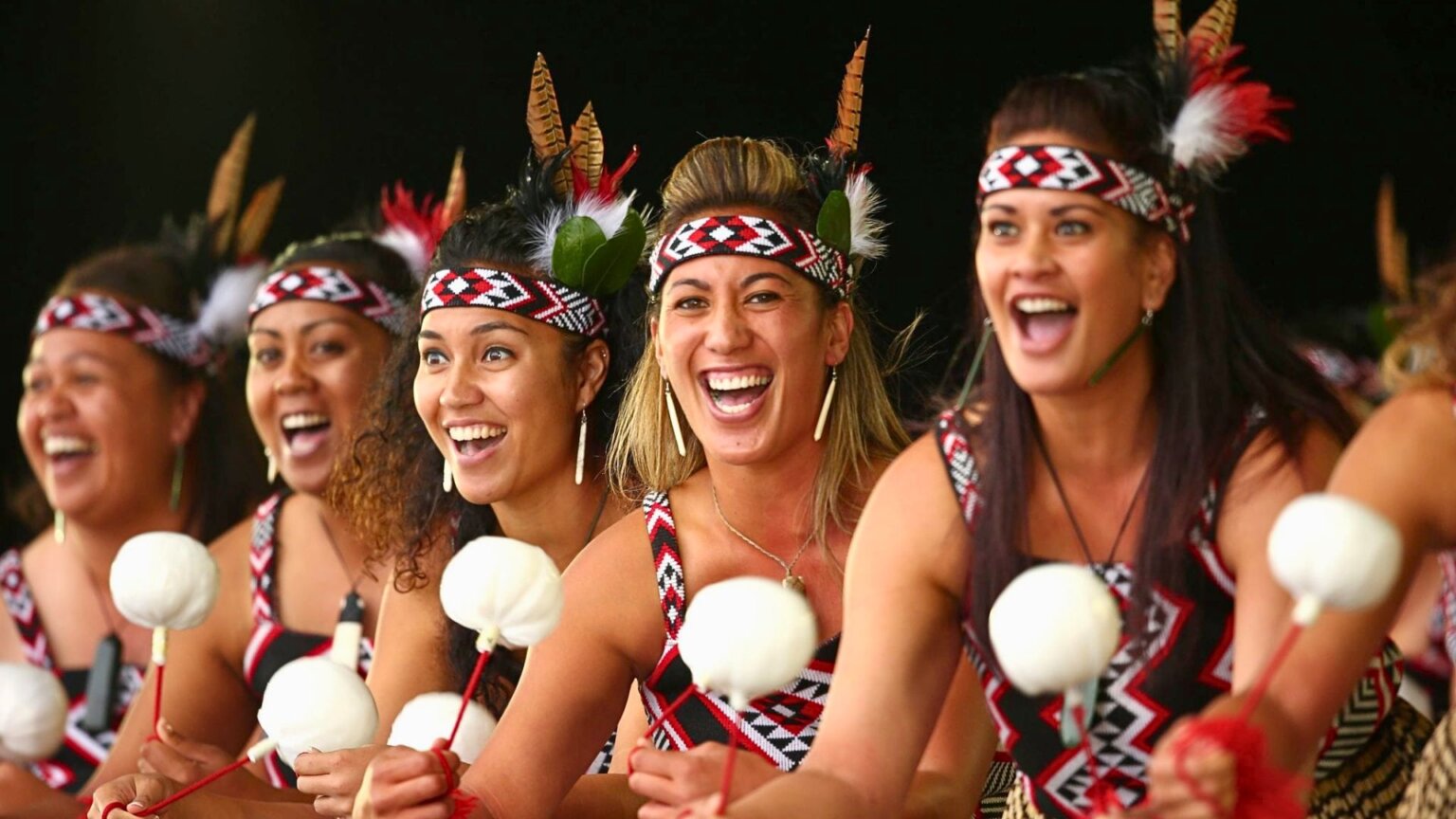 Maori Traditional Clothing: A Timeless Cultural Treasure