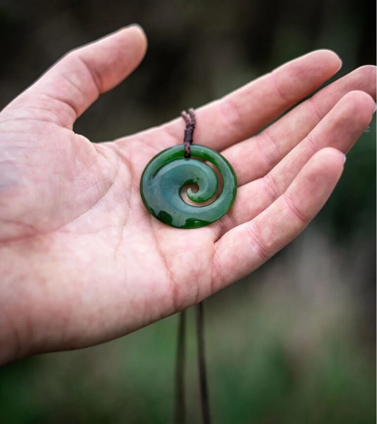 19 Iconic Maori Symbols And Their Powerful Meanings