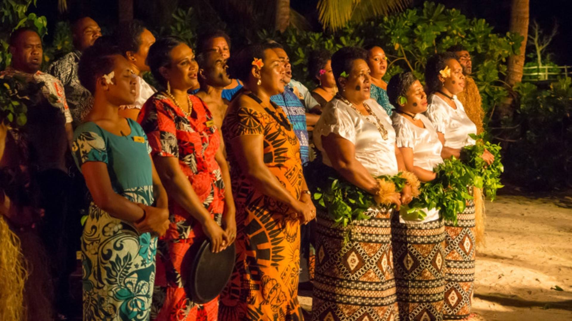 How to Tie a Sulu in Fiji? Step-by-Step Cultural Guide